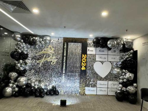 Phông Nền Tiệc Tất Niên 2025 Đẹp - Back Drop Year End Party 2025